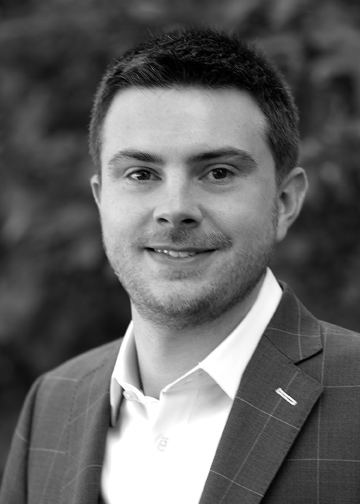 Chris McCleary-bw-web | Clingen Callow & McLean, LLC